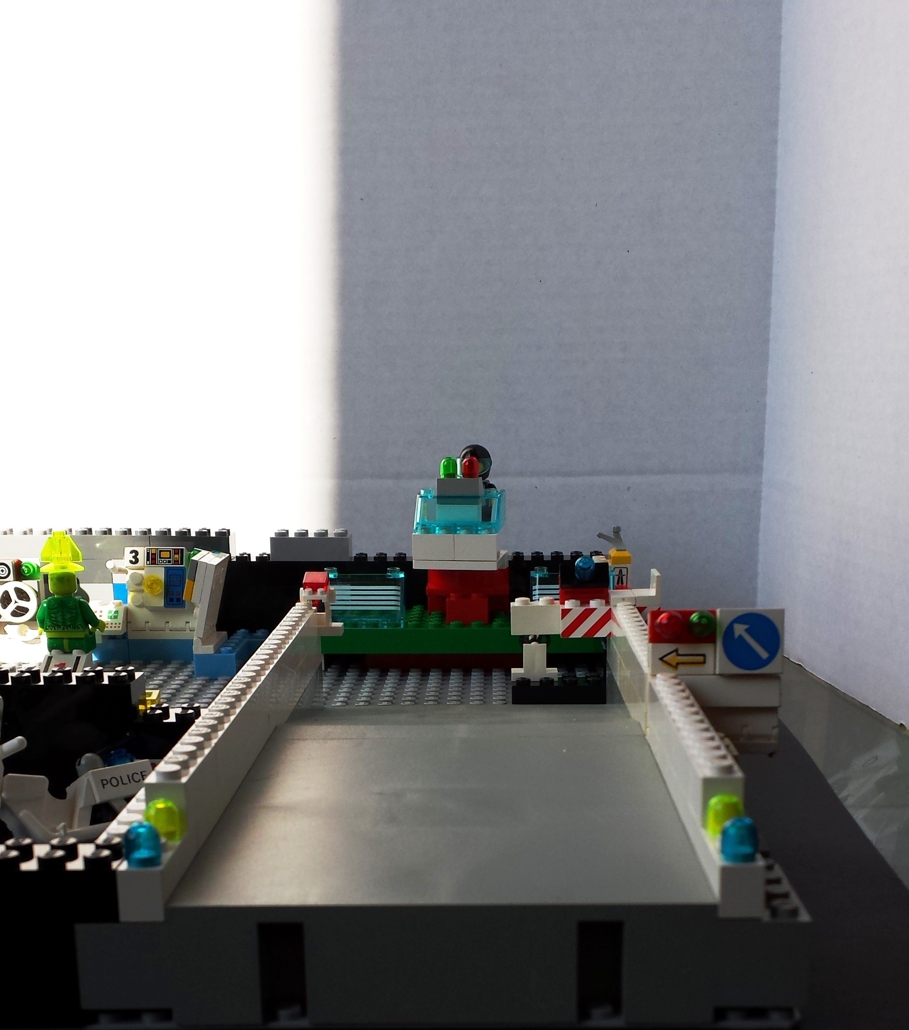 Building the Best Lego Data Center for Juniper | rsts11 – Robert Novak ...